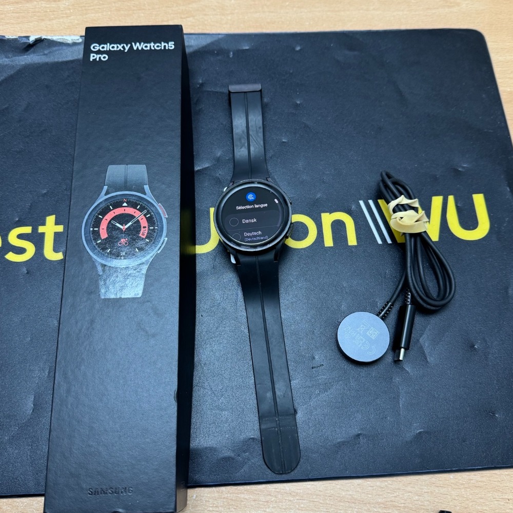 Pre-owned Samsung Galaxy Watch5 Pro SM-R925F 45MM LTE BOXED - Own4Less
